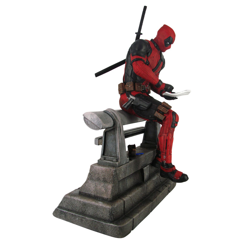 Статуэтка Diamond Select: Marvel: Deadpool, (84138). Купить Статуэтка ...